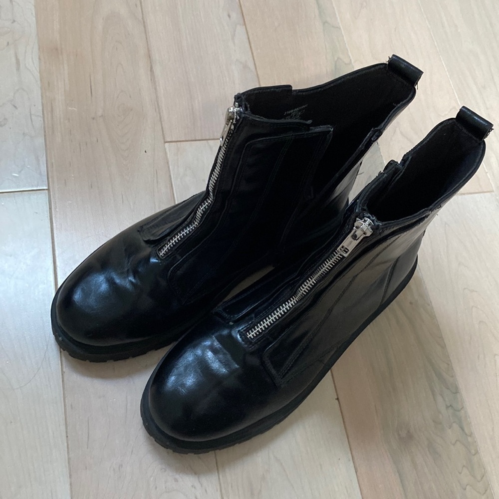 Zara Studded Back Side Zipper Leather Cushioned Sole … - Gem